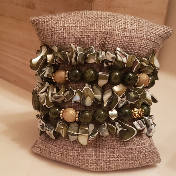 Jewelry | Camo Beaded Stretch Bracelets | Poshmark